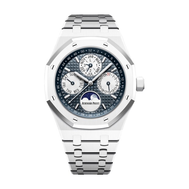 Some Of The Best White Dials To Hit The Slopes — Or Après In